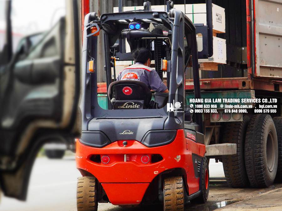 Xe nâng tự động Linde C-Matic lần đầu tiên có mặt tại Việt Nam